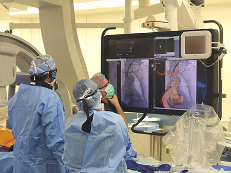 Cardiovascular Surgeons Perform First Endovascular Aortic Arch Repair ...